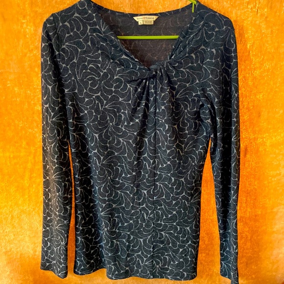 Royal Robbins | Tops | Royal Robbins Black Textured Top | Poshmark